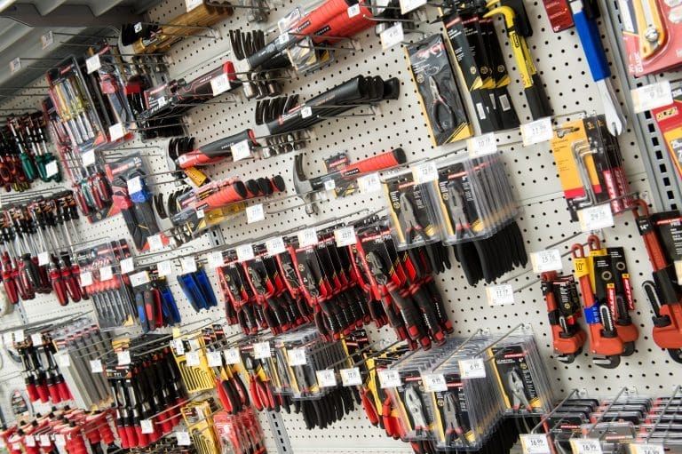 Etalex | Solutions de Racking Industriel | Étagères Commerciales